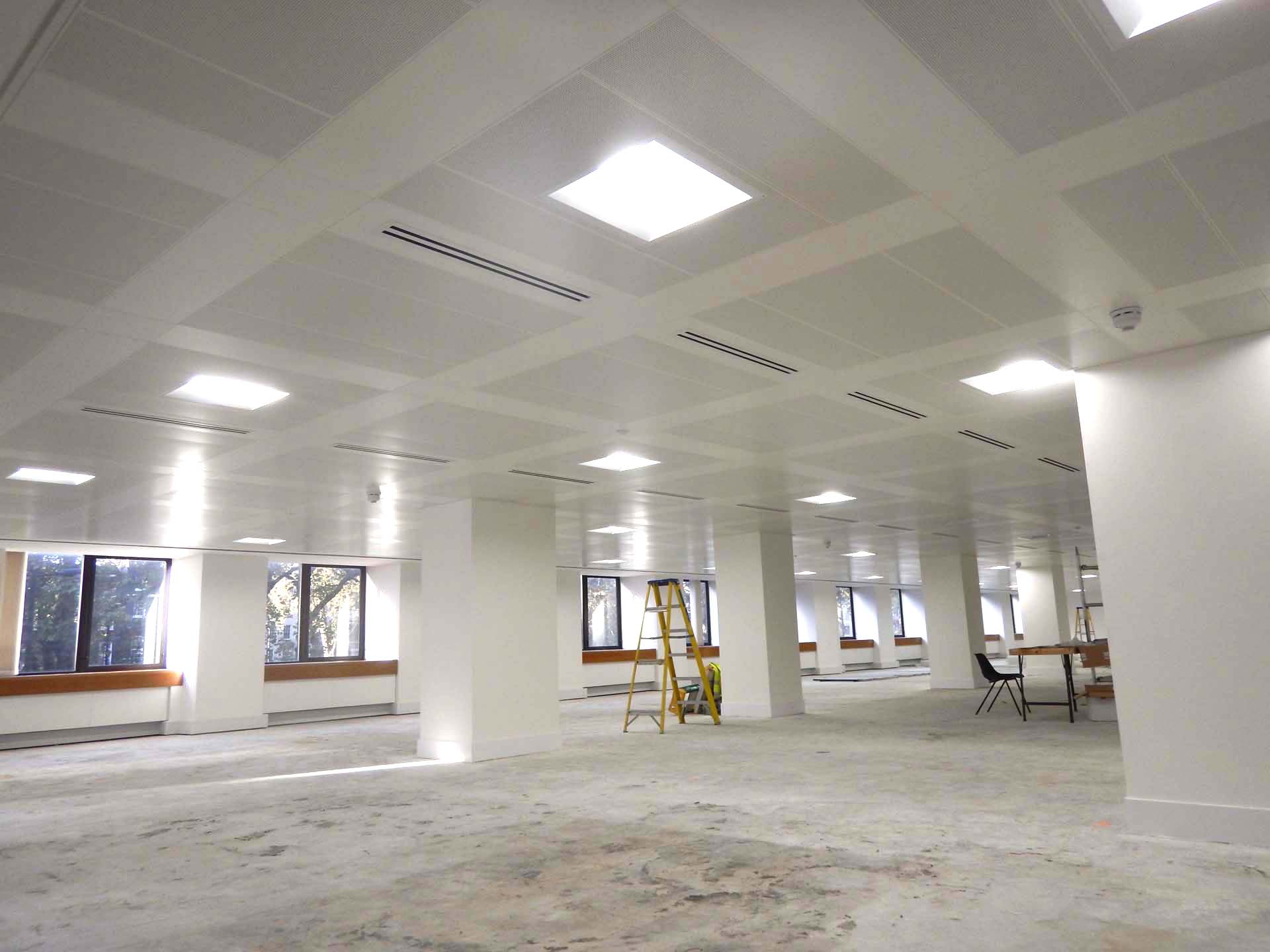 Suspended ceilings in Commercial Warehouse - Dryline
