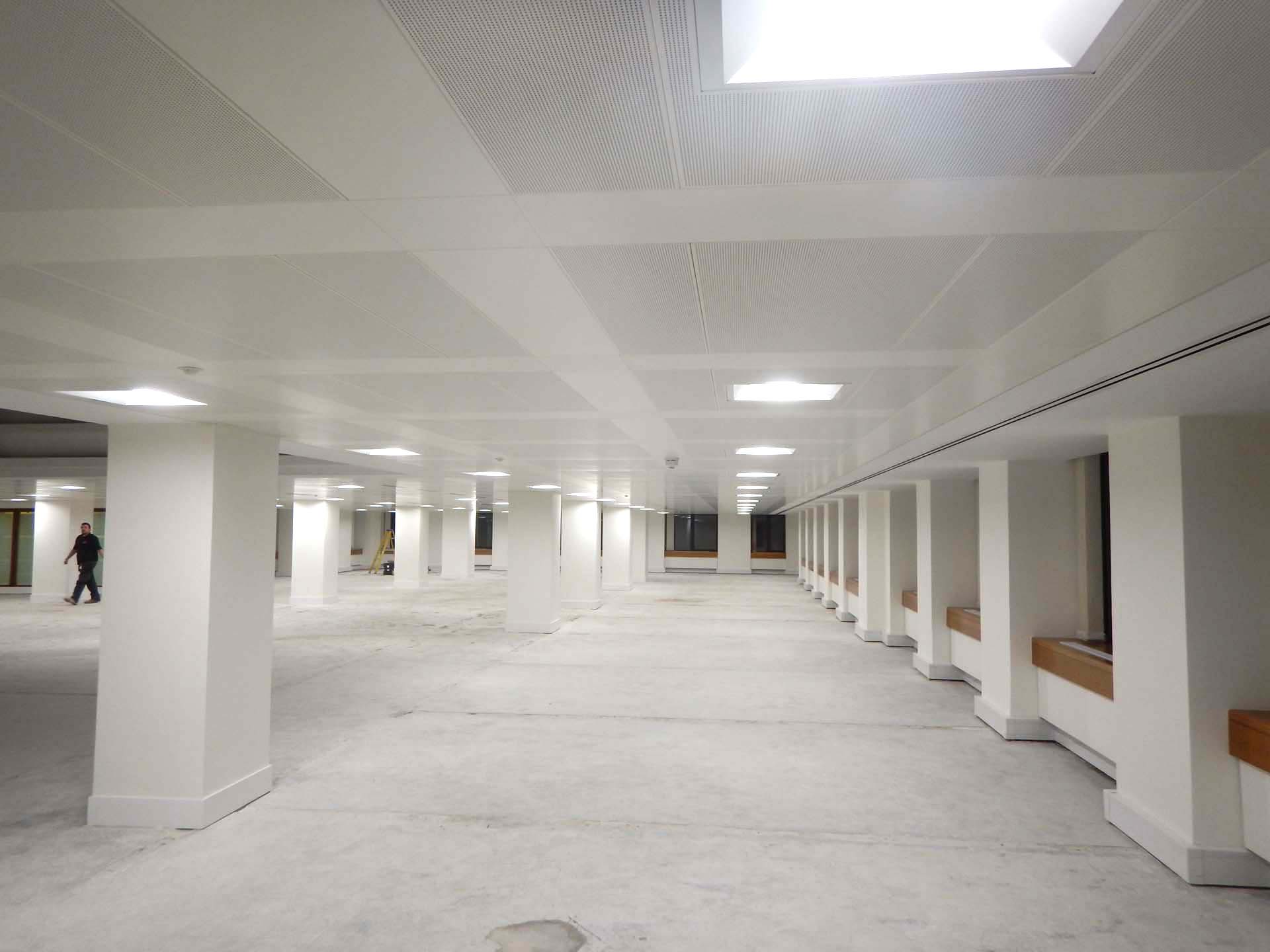 Suspended ceilings in Commercial Warehouse - Dryline